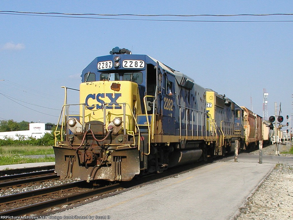 CSX 2282 H793 6:35 P.M.